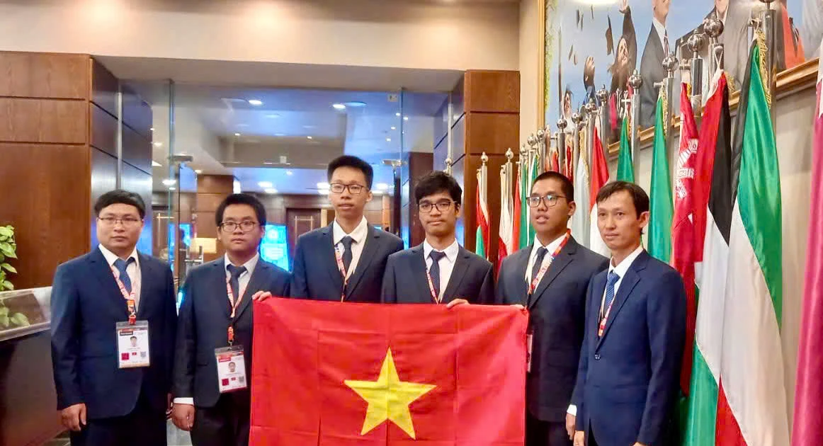 Việt Nam xuất sắc giành 4 huy chương tại Olympic Tin học quốc tế 2024